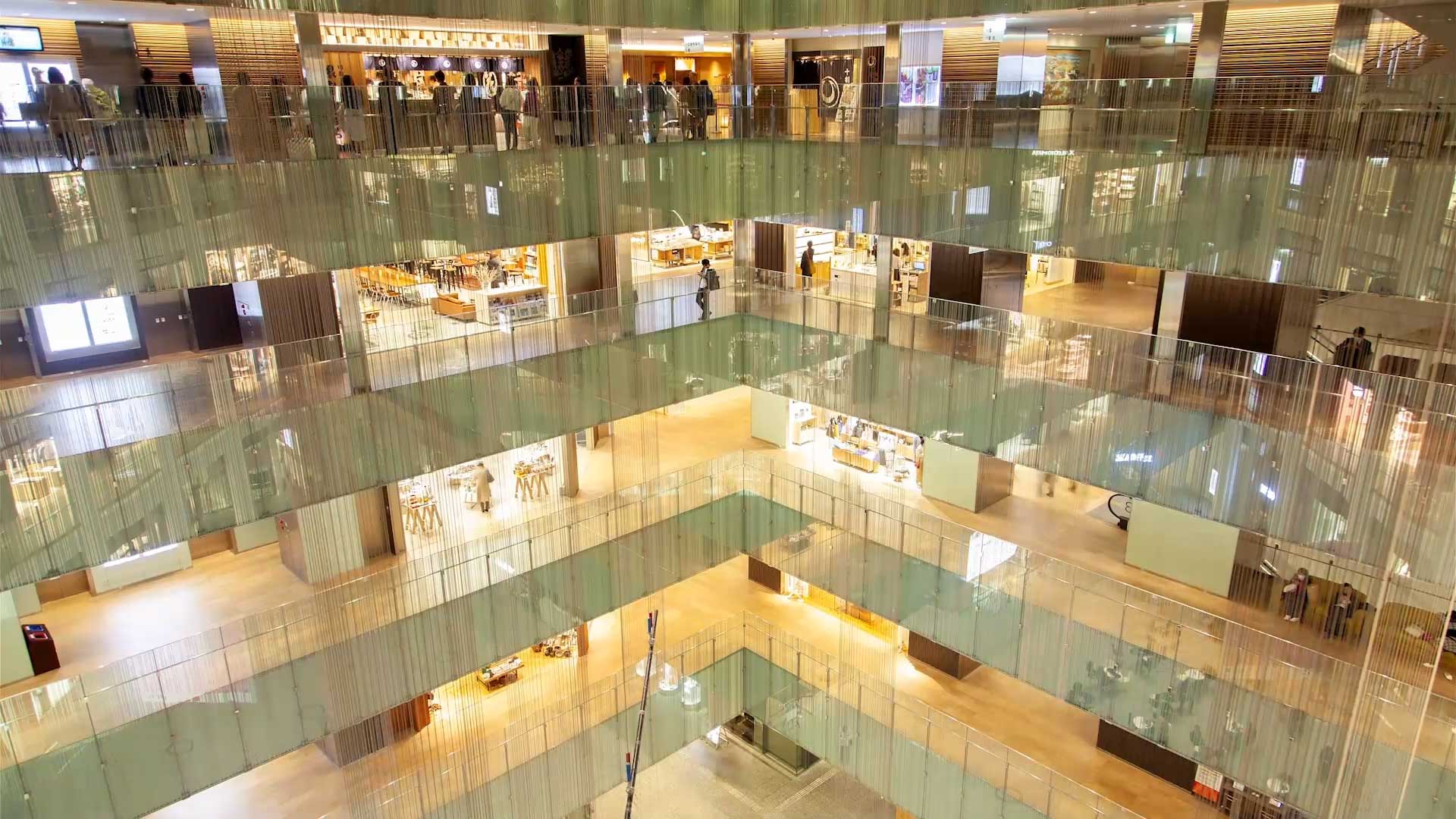 Let's find your future retail space together B2B Estate